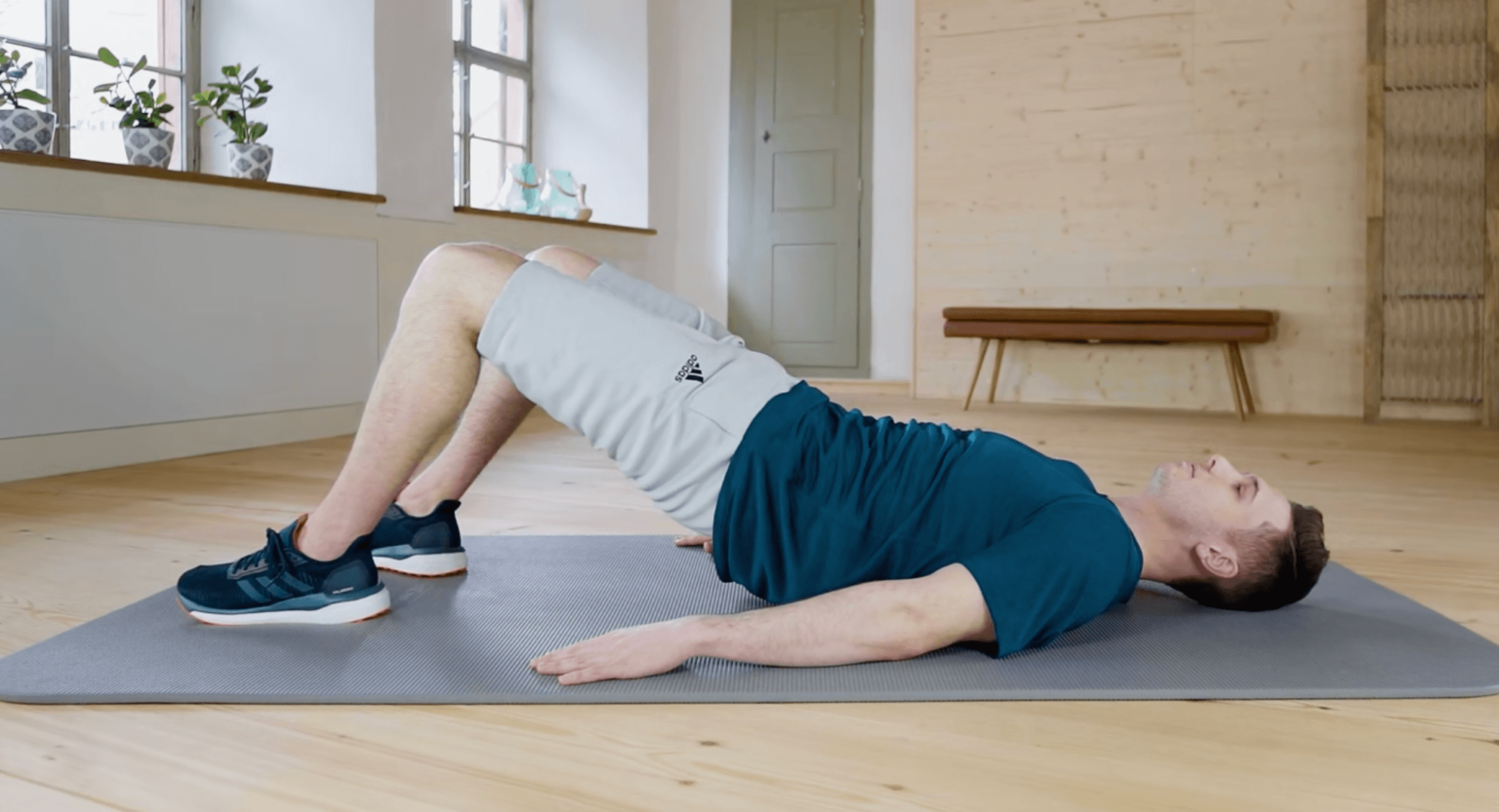 Was ist Rückenfit? - Inklusive 9 effektiven Übungen